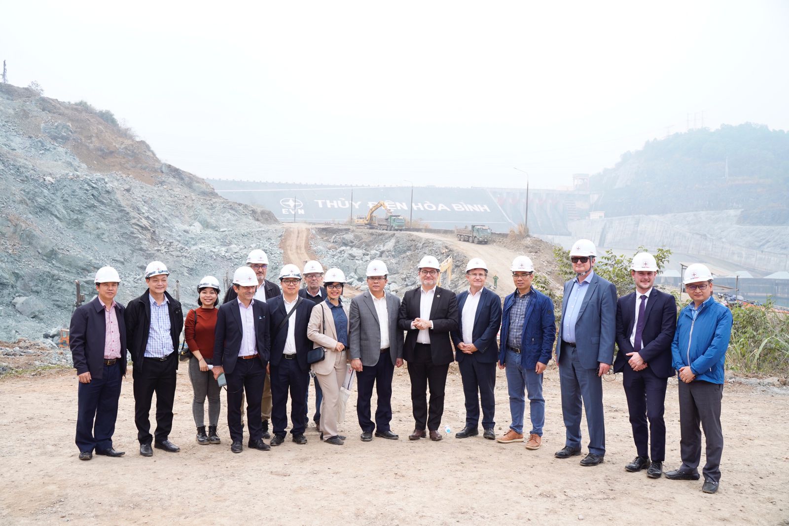 AFD Group Chief Executive officer visits Vietnam | AFD - Agence ...